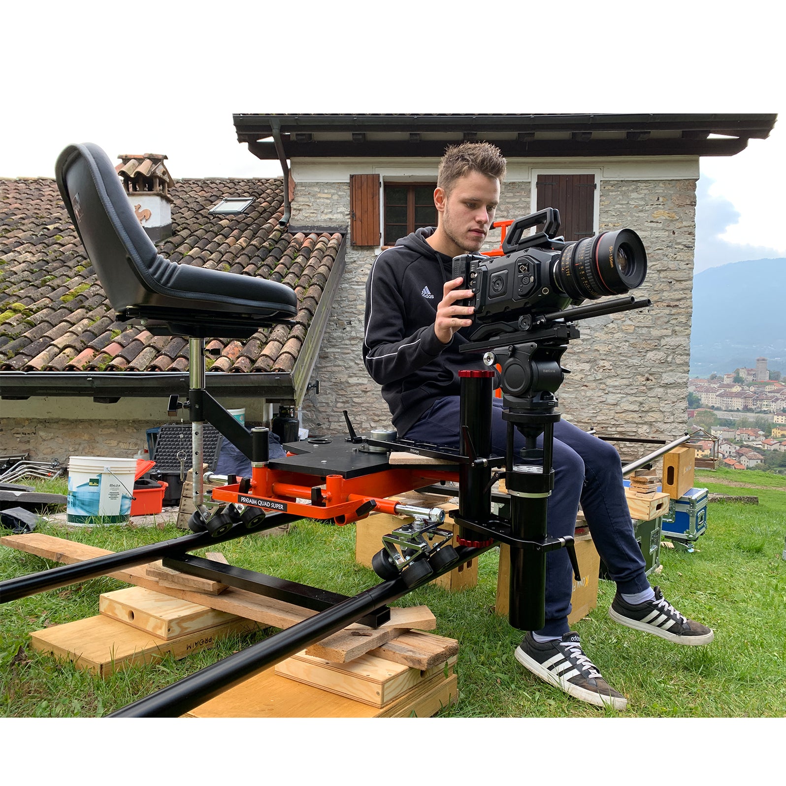 Quad-4 Pro Cinema Dolly & Bazooka Camera Slider | Proaim