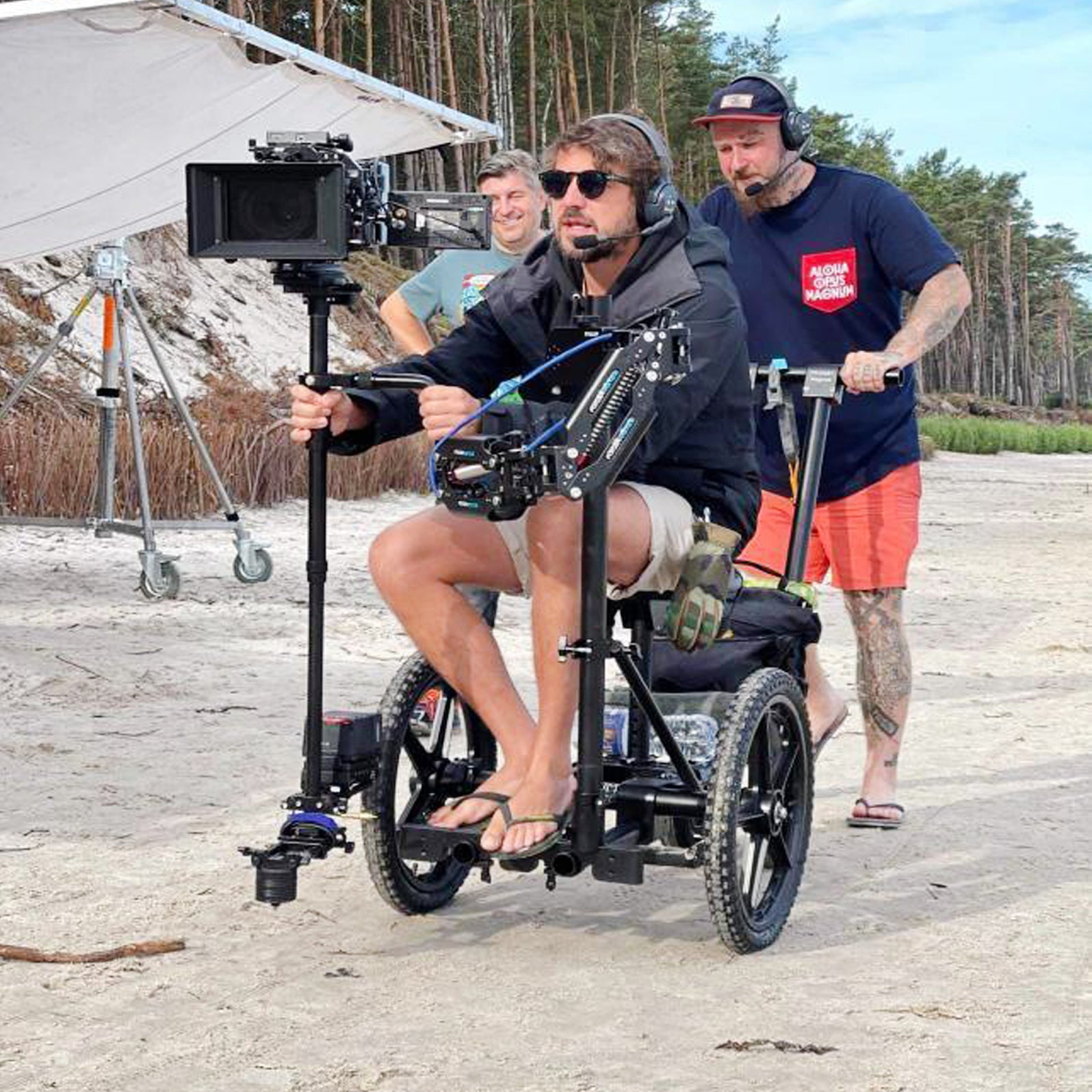 Magnus Versatile Camera Rickshaw Support Camera | Proaim